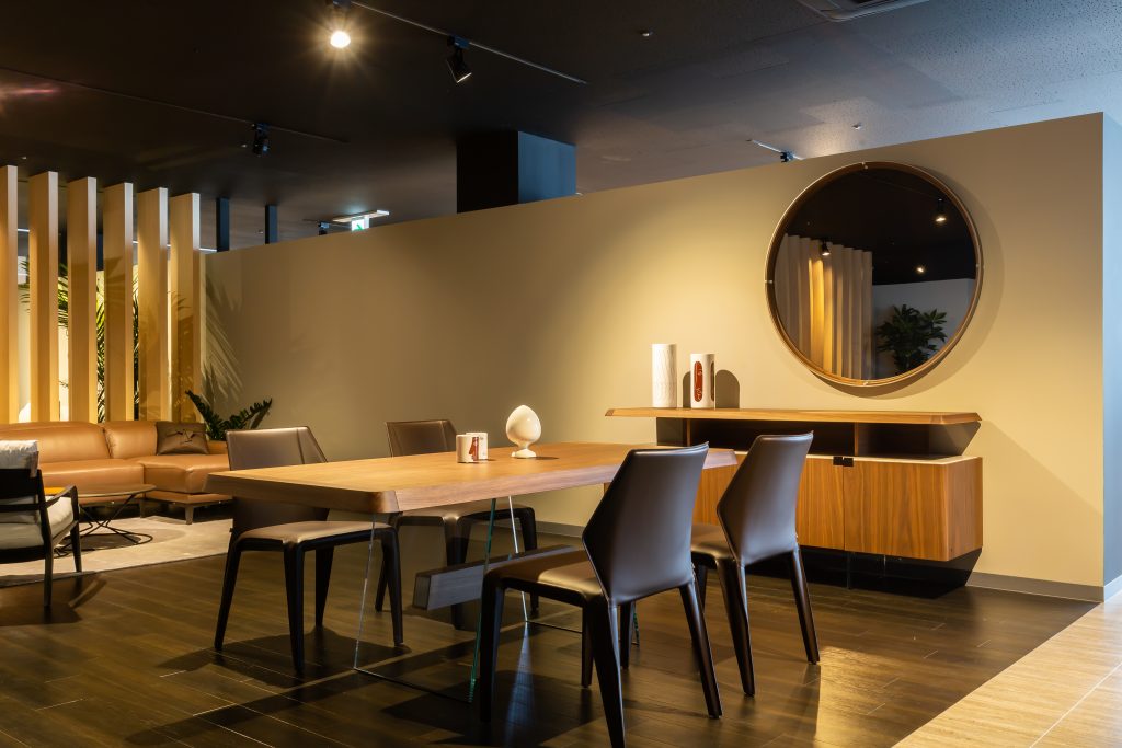 NATUZZI ITALIA（ナツッジイタリア）【PHANTOM（ファントム）】 | LAPIAS万代家具 | 愛知県一宮市と桑名市、岐阜の ...