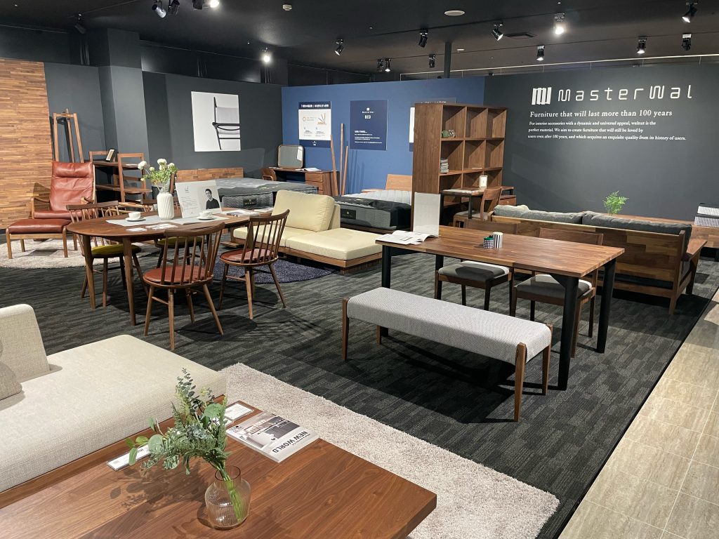 「100年後のアンティーク家具へ」- MasterWal（マスターウォール） – | LAPIAS万代家具 | 愛知県一宮市と桑名市、岐阜の家具屋 名古屋近郊