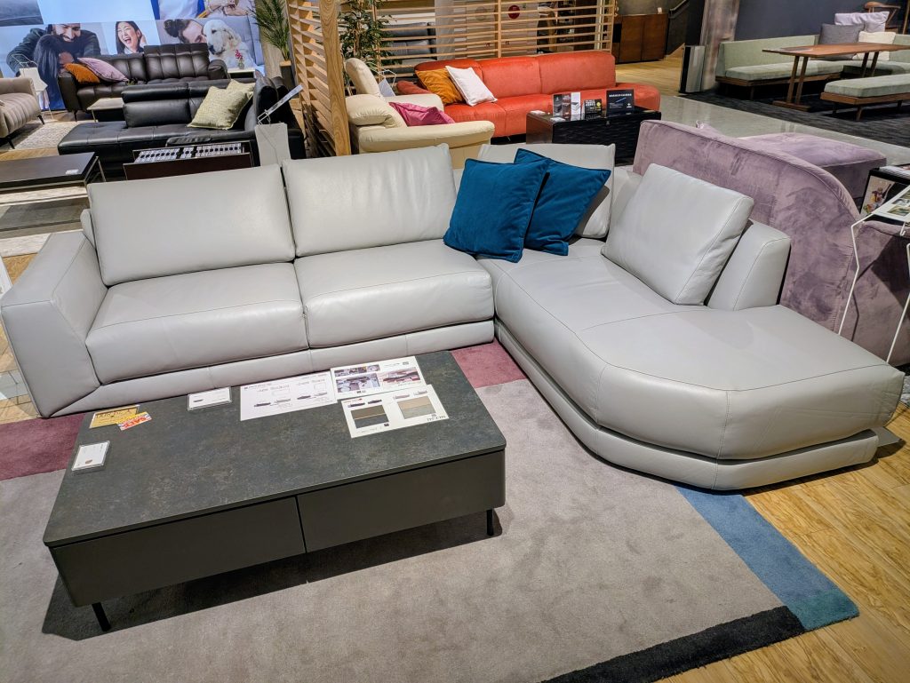 BIG★BAZAAR SALE 》NATUZZI EDITIONS 第三弾 | LAPIAS万代家具 | 愛知県一宮市と桑名市、岐阜の家具屋 名古屋近郊